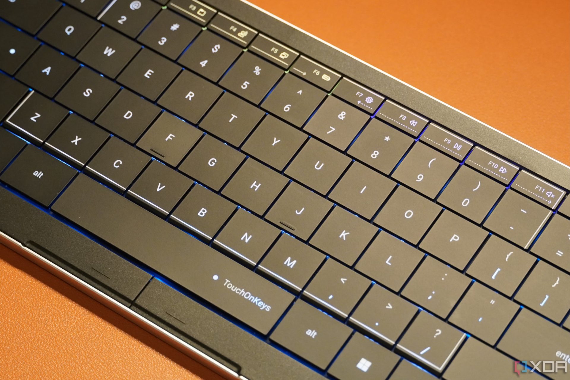 CLVX 1 Gesture Keyboard Review: The Future of Touch and Typing - 513.toys