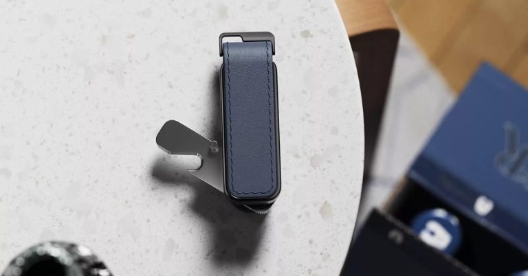 Journey LOC8 MOTION Review: The Smartest Key Organiser You’ve Never ...